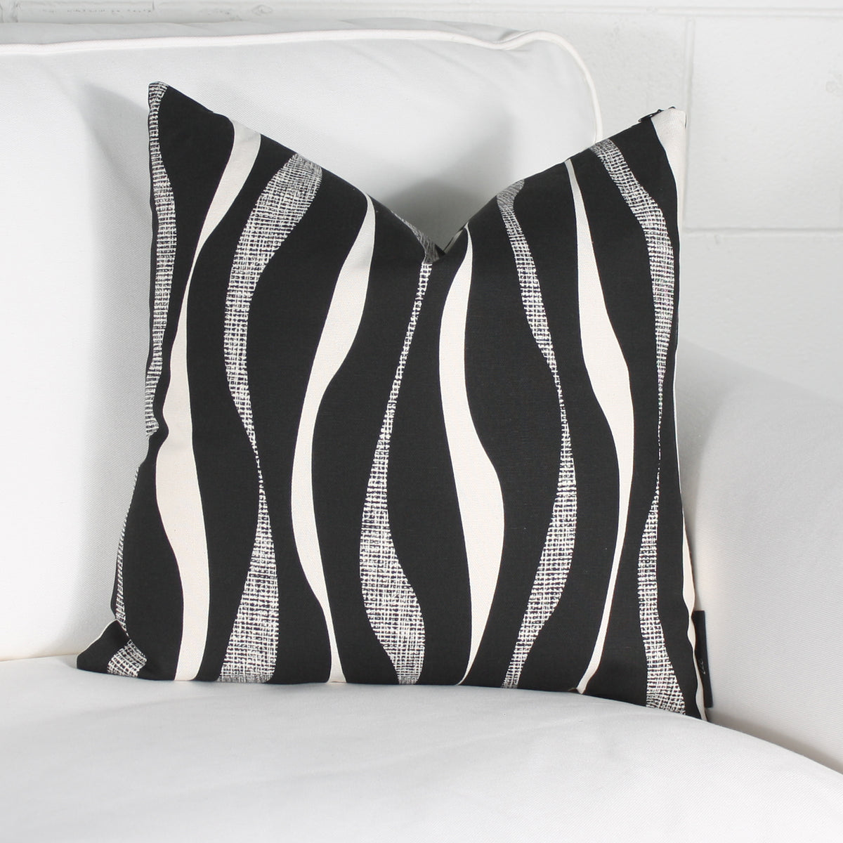 WAVE cushion – Marie Dooley Maison